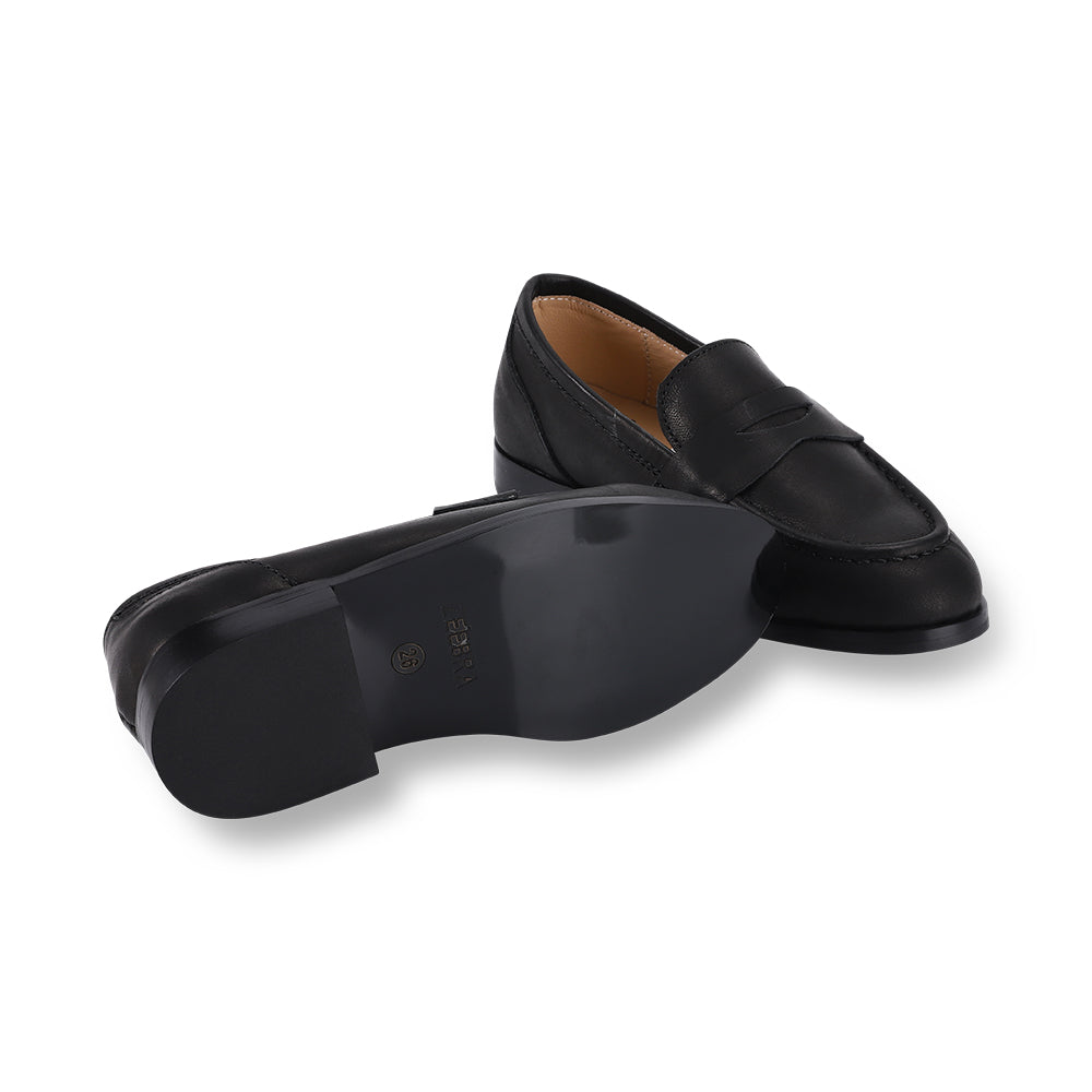 Platinum Shoes Collection – Zeebrakids